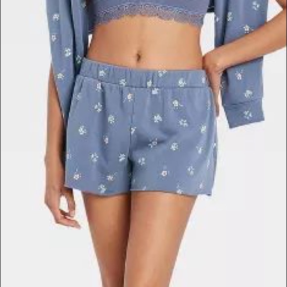 Colsie | Shorts | Colsie Floral Print Fleece Lounge Shorts | Poshmark